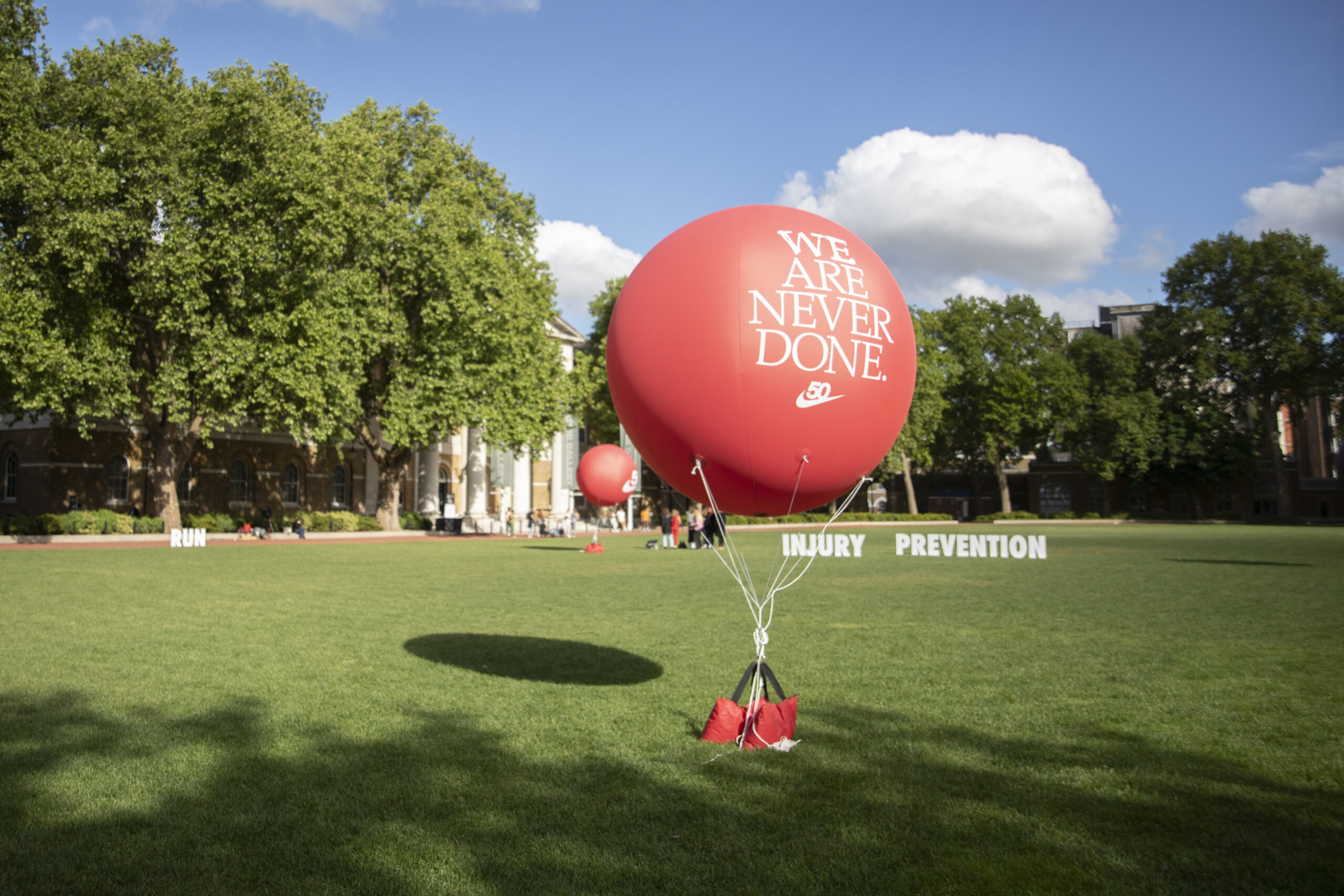 The Rise of Helium Inflatables: A Fun and Eye-Catching Trend ...